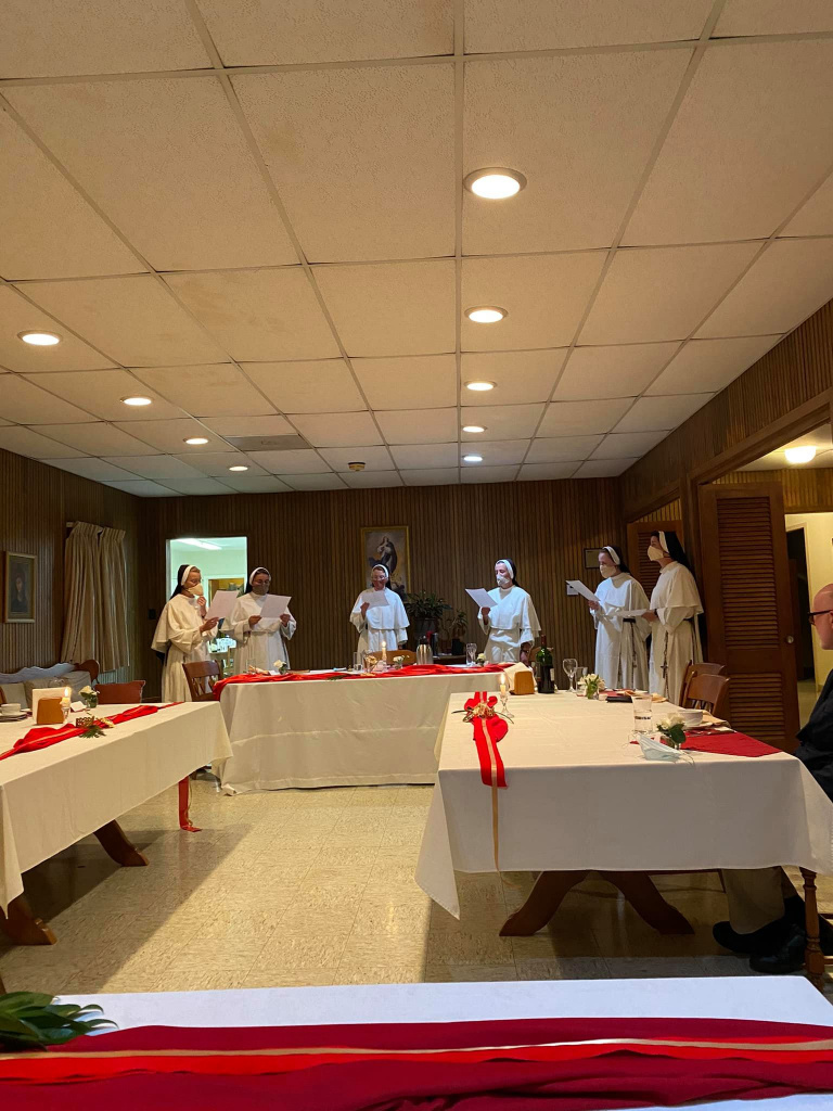 Bishop Talley Visits a group of the Dominican Sisters of St. Cecelia ...